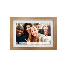 Snug 10.1 Inch Digital Photo Frame With Frameo 16GB - Wood